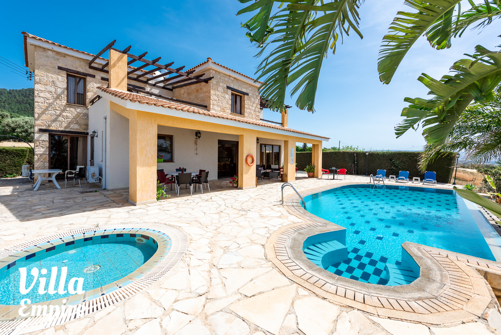 Luxury villa for rent in Argaka (Cyprus Villas Update 2025) — Villa ...